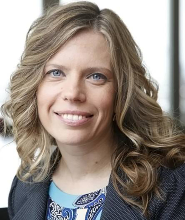 Life with Dogs • Amazing Andrea – Best in show Magazine